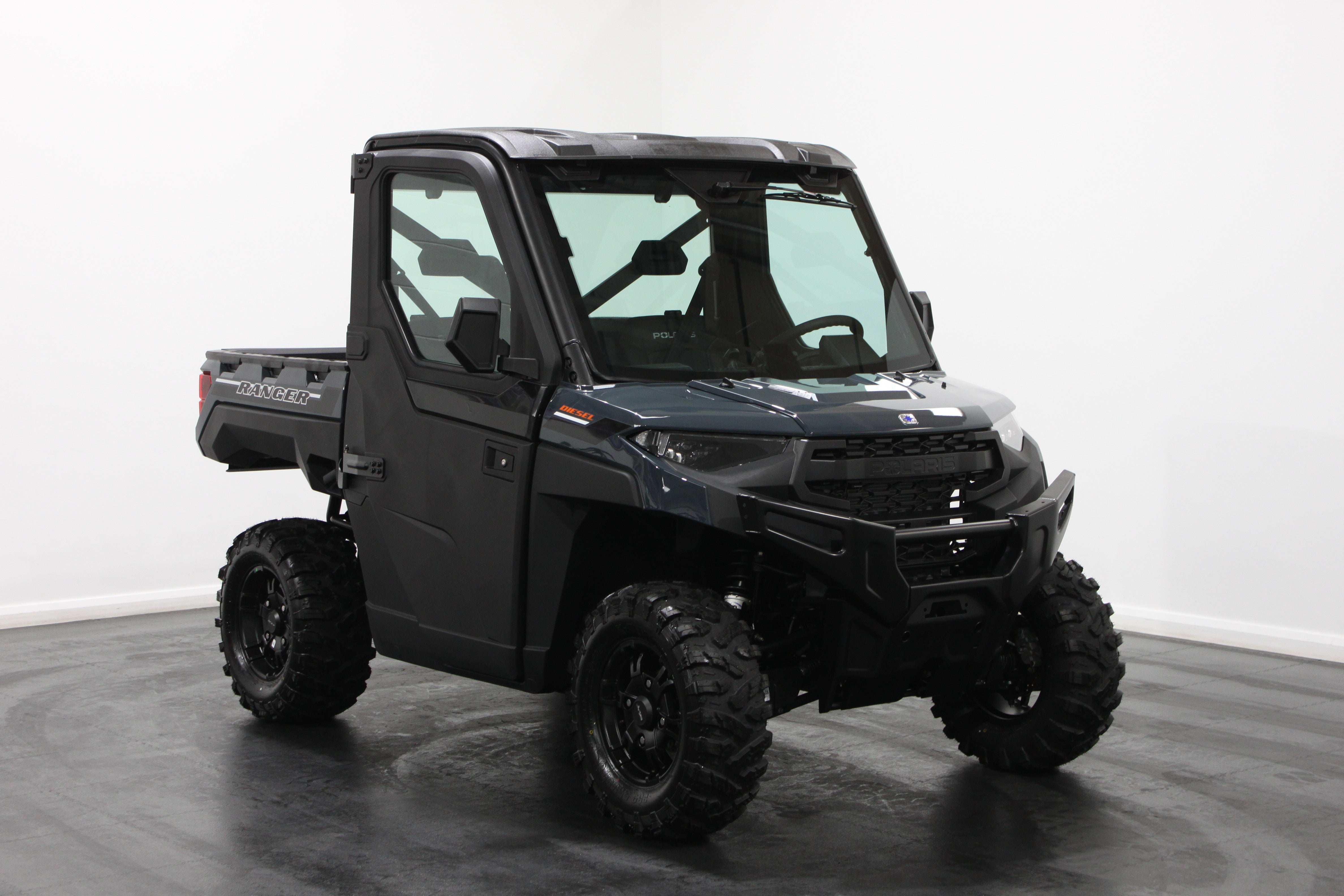 2026 Polaris Ranger Diesel Deluxe Full Cab Giraffe Group